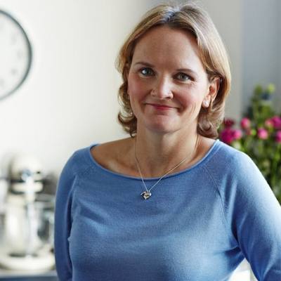 Sarah Randell - Huerta Ave María